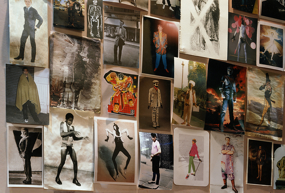 Teil 1 Müllberg — Tomma Abts Abel Auer Henning Bohl Bonnie Camplin ...